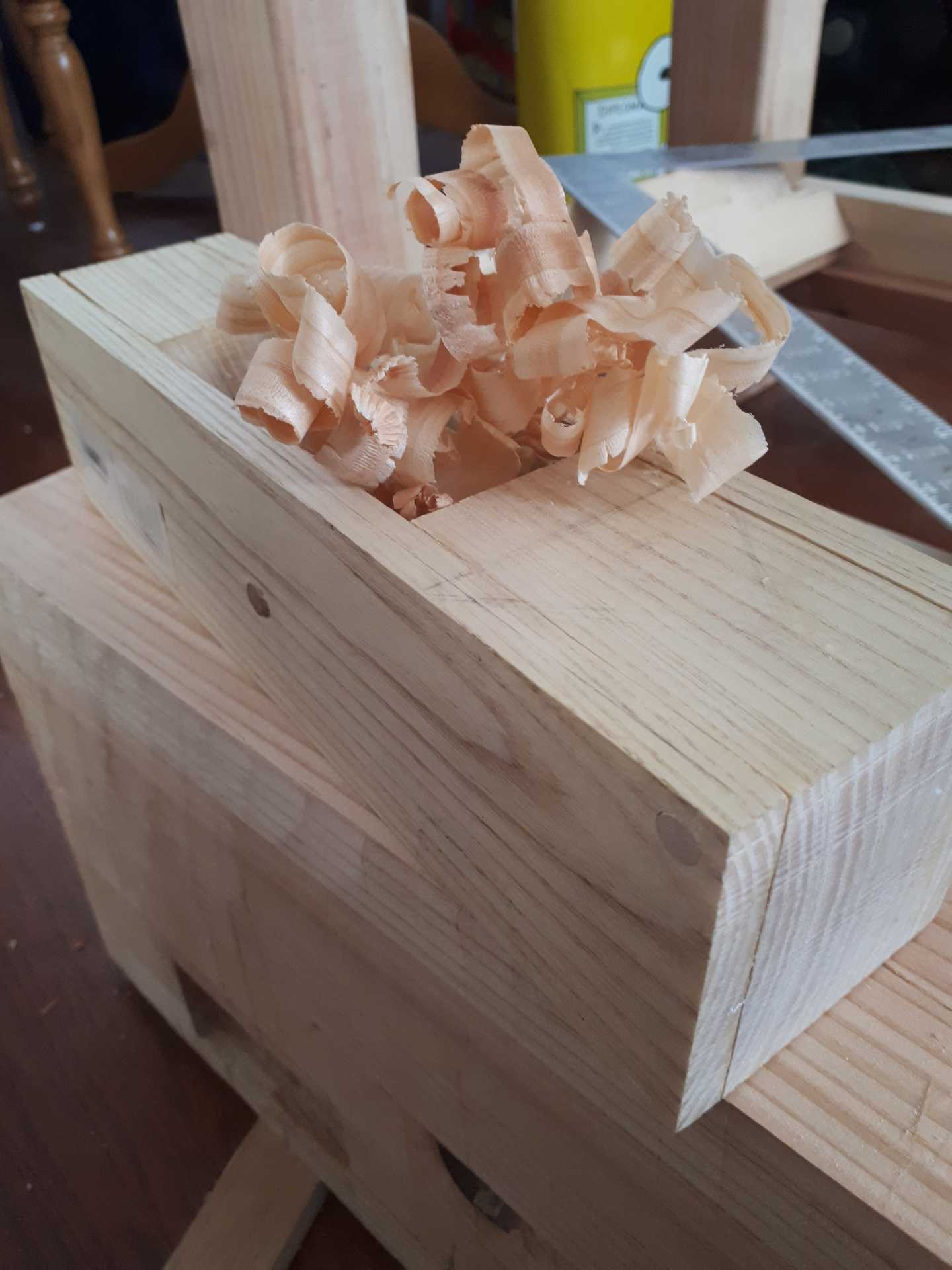 A Roubo Workbench Chronicle - Laura Domine